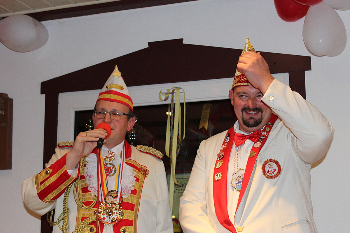 Fenker läuten fünfte Jahreszeit ein - Oberberg-Aktuell