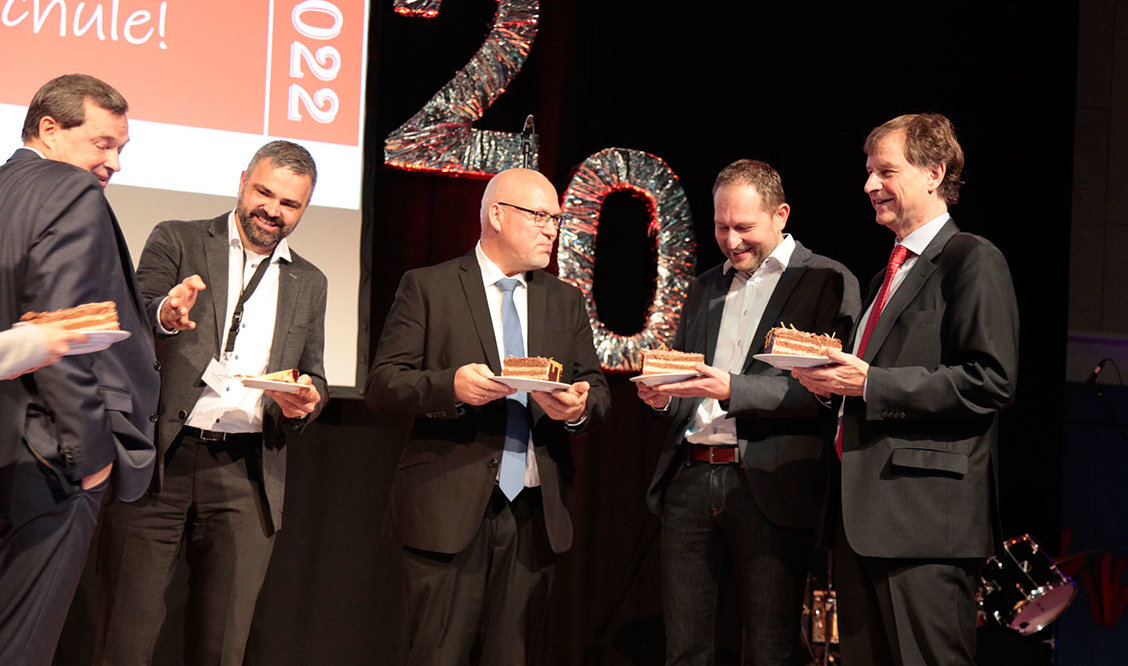 FCBG lässt Realschule hochleben - Oberberg-Aktuell