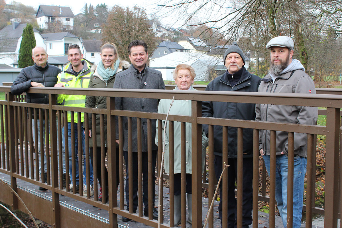 Neue Brücke sichert kurze Wege - Oberberg-Aktuell