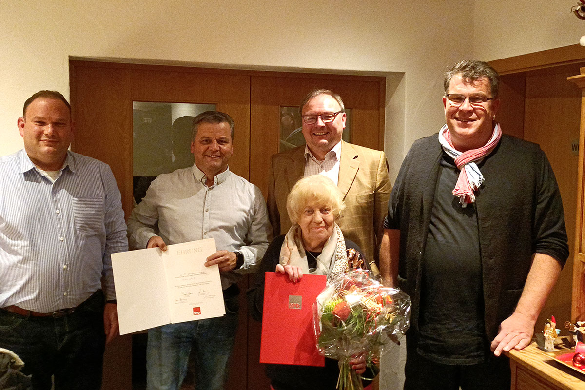 Politisches Geschehen in Morsbach lange Jahre begleitet - Oberberg-Aktuell