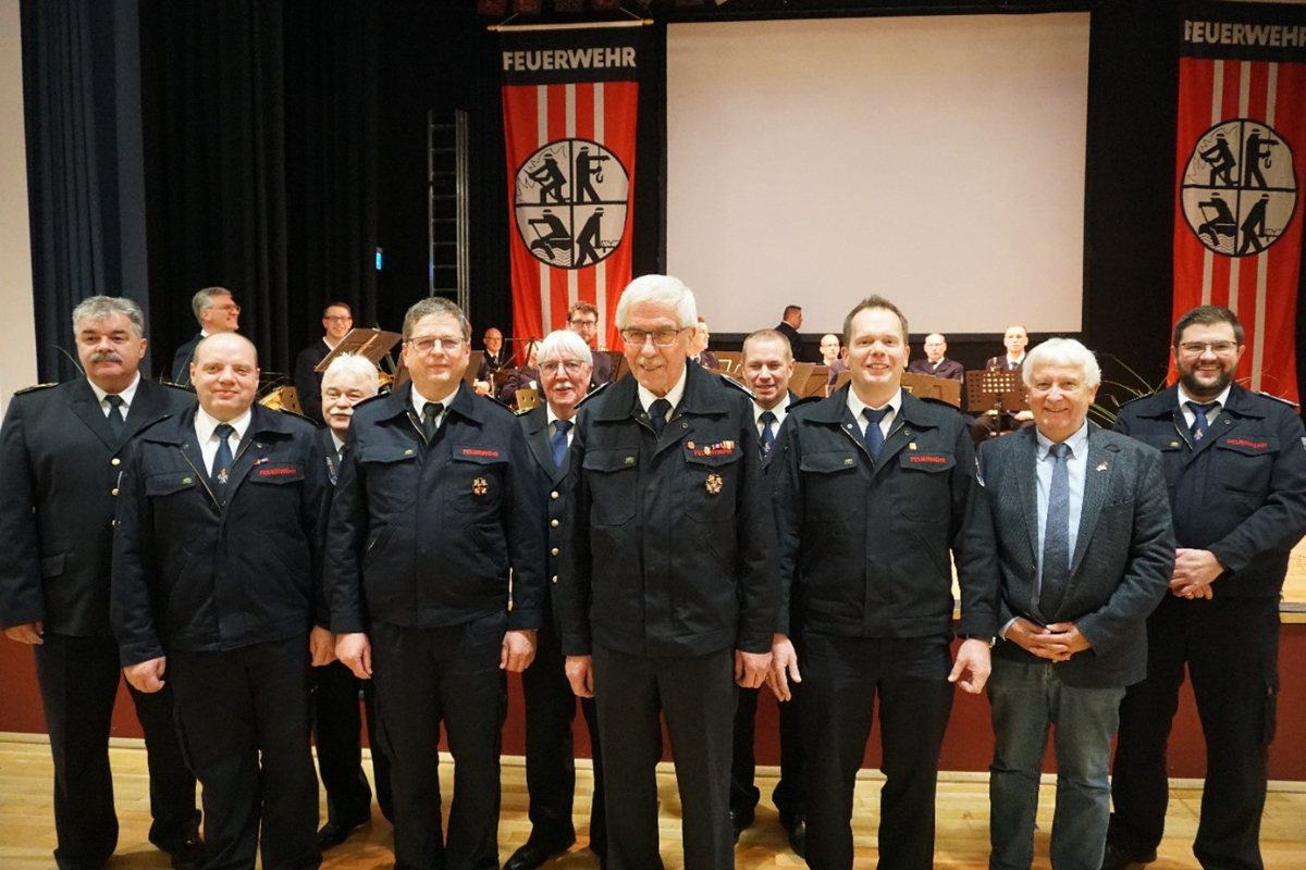 Festakt für verdiente Funktionsträger - Oberberg-Aktuell