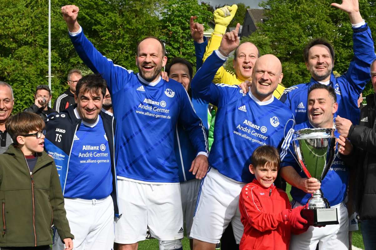 Final-Doppelpack durch Robert Hess: Gummersbach jubelt erneut - Oberberg-Aktuell