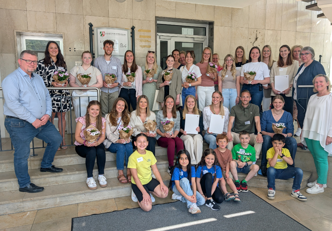 23 neue Lehrkräfte für oberbergische Grundschulen - Oberberg-Aktuell