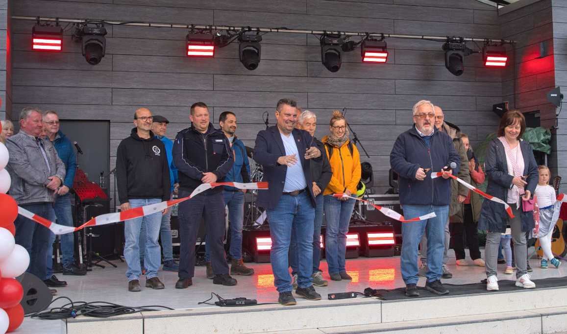 Ein Ort für Alt und Jung – Heilteich strahlt in neuem Glanz - Oberberg-Aktuell